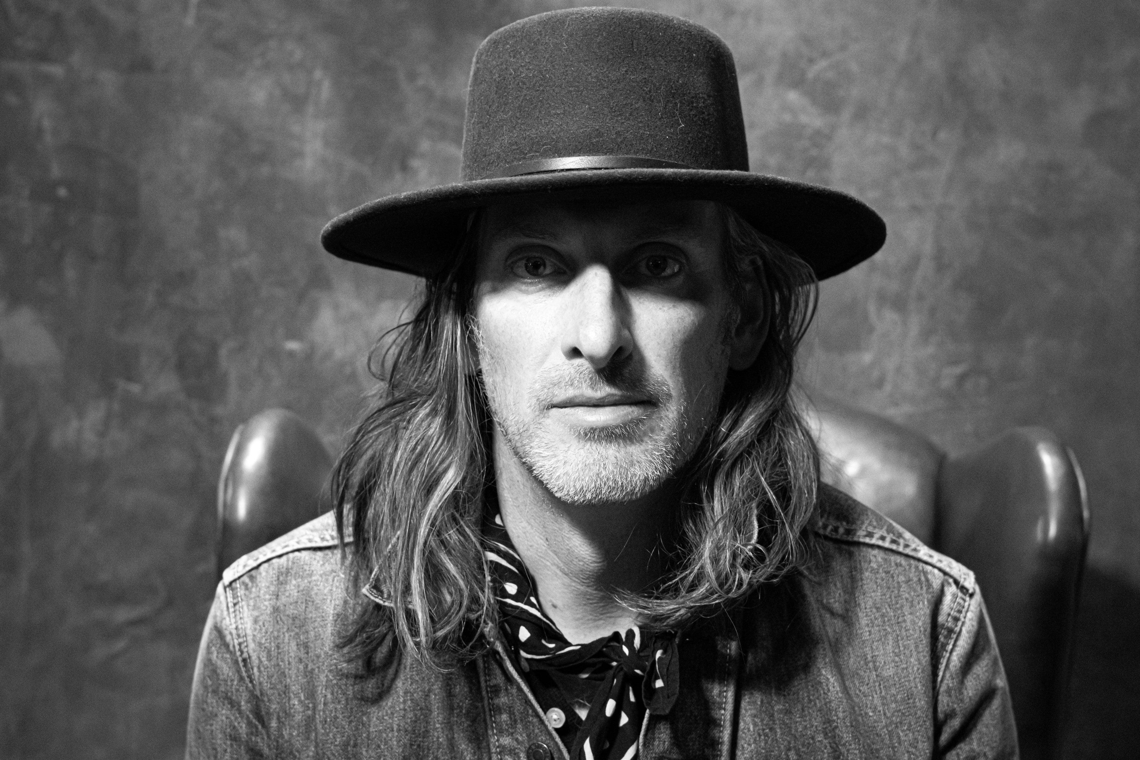 Artists – SURFACE gallery